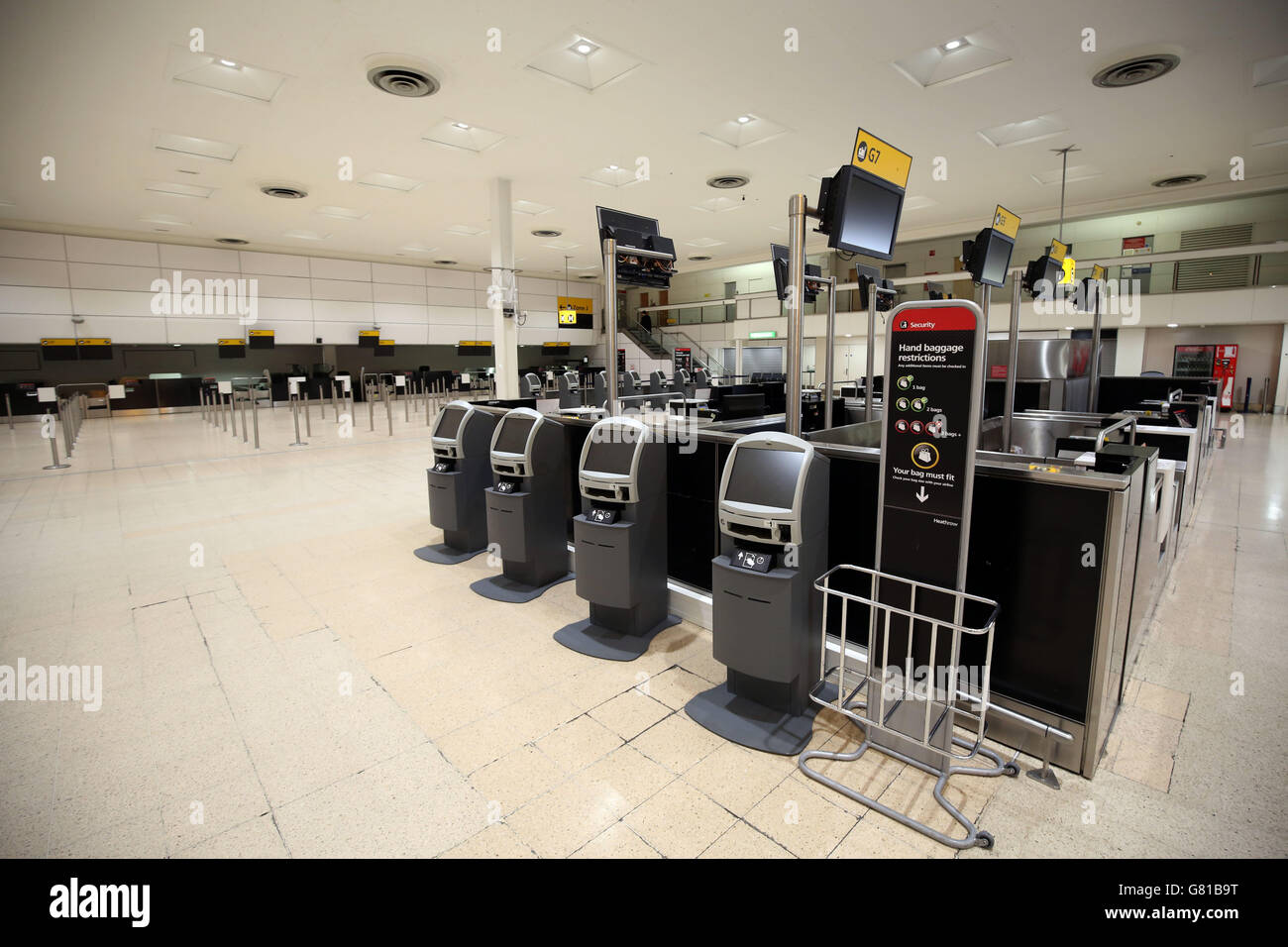 Heathrow t1 close hi-res stock photography and images - Alamy