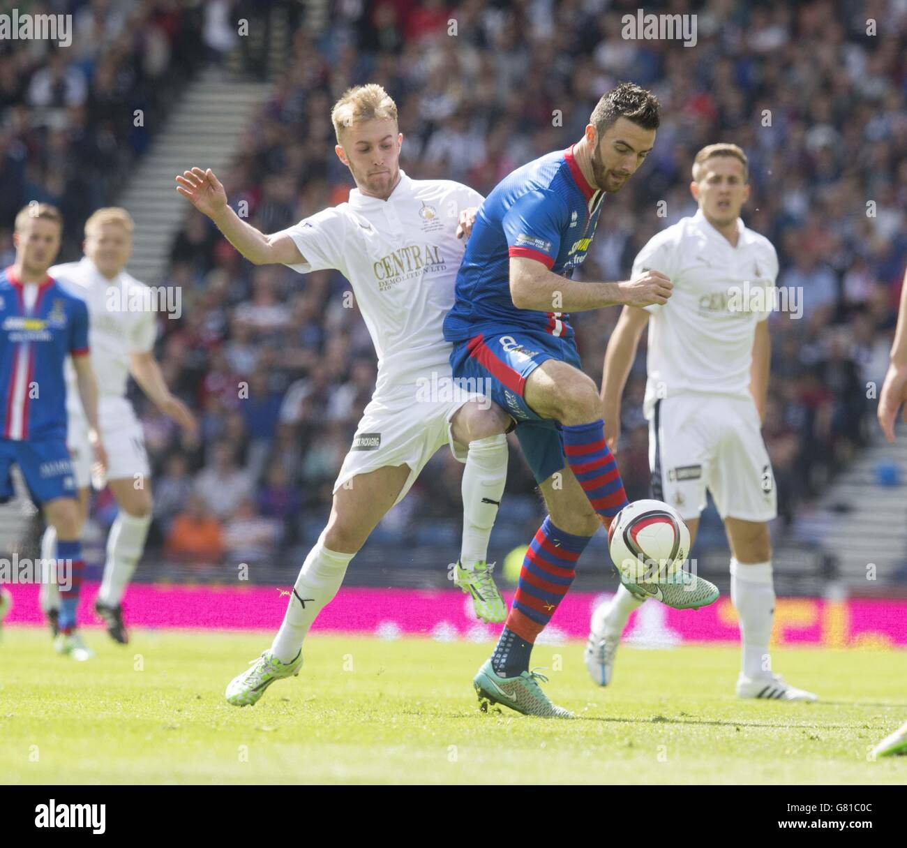 Falkirk's Craig Sibbald (left) and Inverness's Ross Draper (right ...