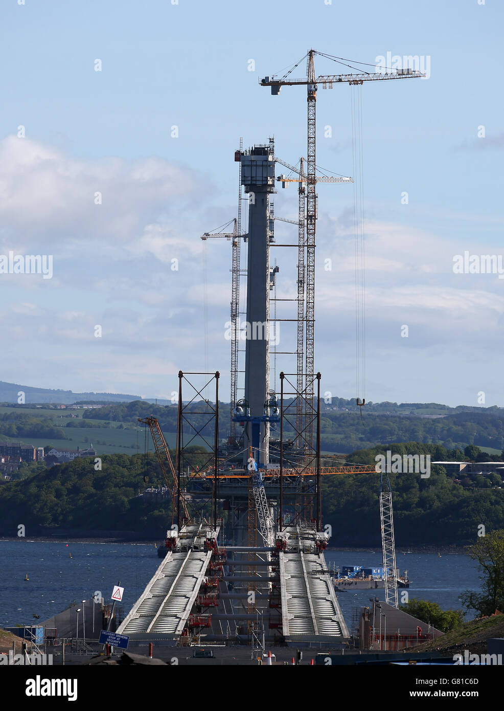 Work continues on the Queensferry Crossing, road bridge being built ...