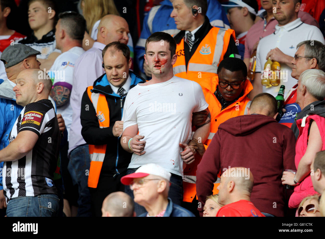 Hull fc fan hi-res stock photography and images - Alamy