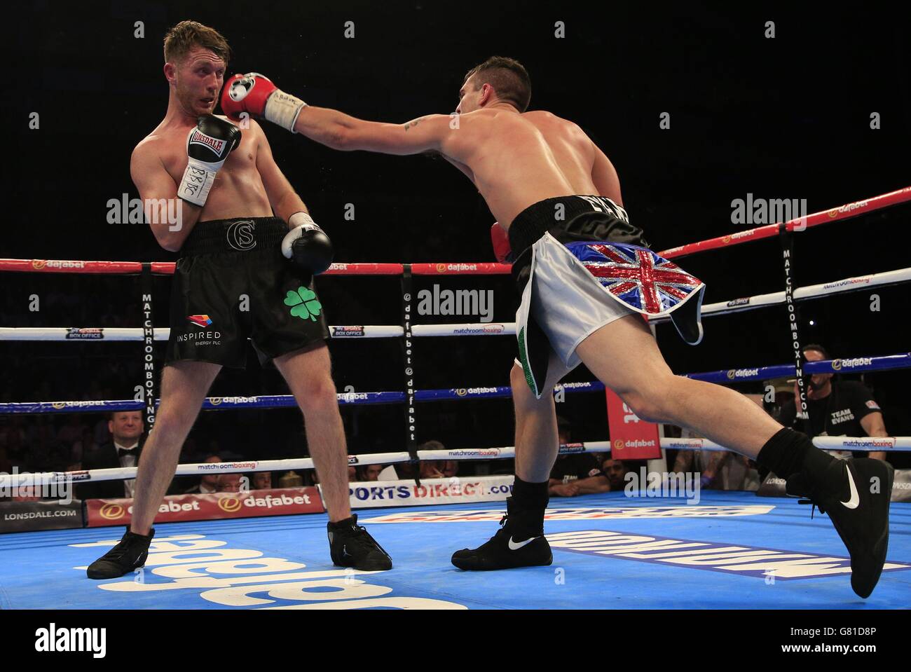 Scott Cardle (left) fights Craig Evans (right) in their British ...