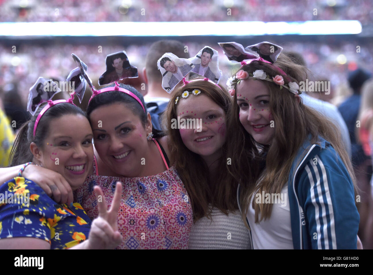 Summertime ball capital crowd hi-res stock photography and images - Alamy