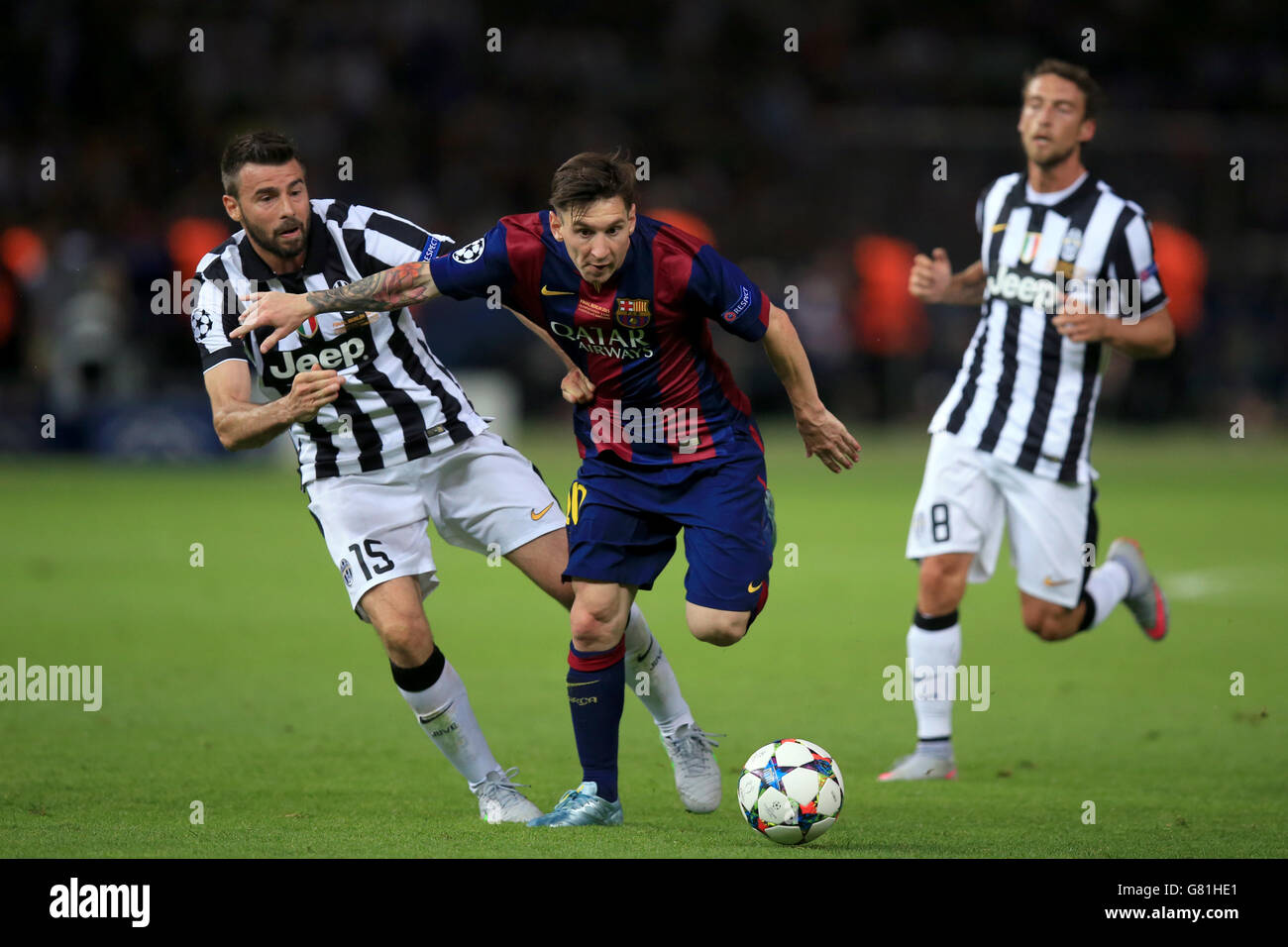 Barcelona's Lionel Messi (centre) and Juventus' Andrea Barzagli (left ...