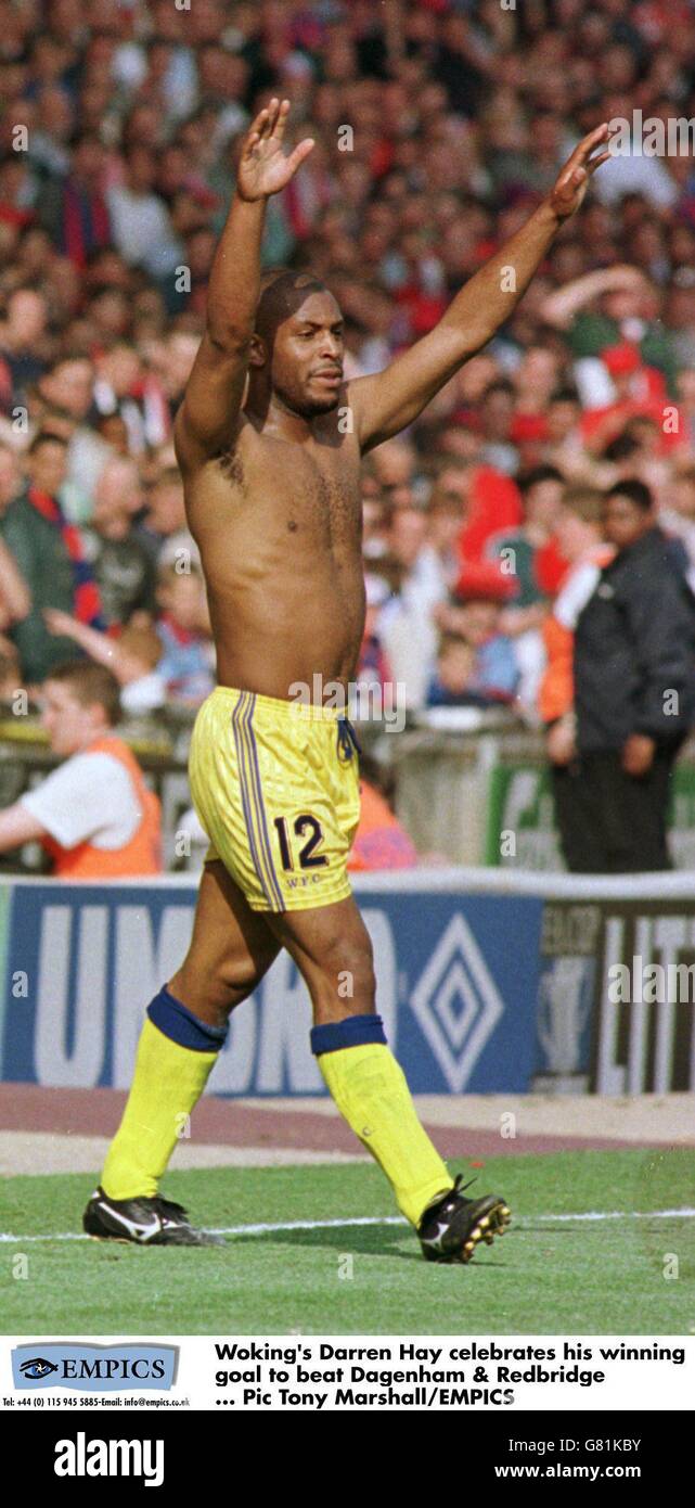 Soccer - FA Trophy Final Stock Photo - Alamy