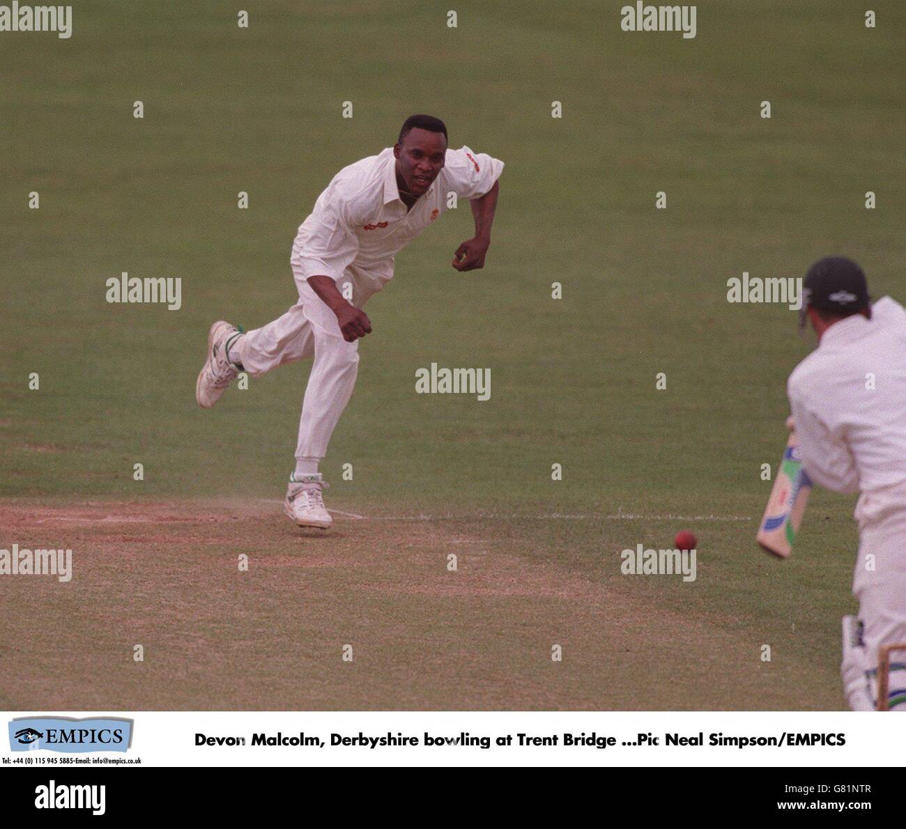Cricket - Nottinghamshire v Derbyshire. Devon Malcolm, Derbyshire ...