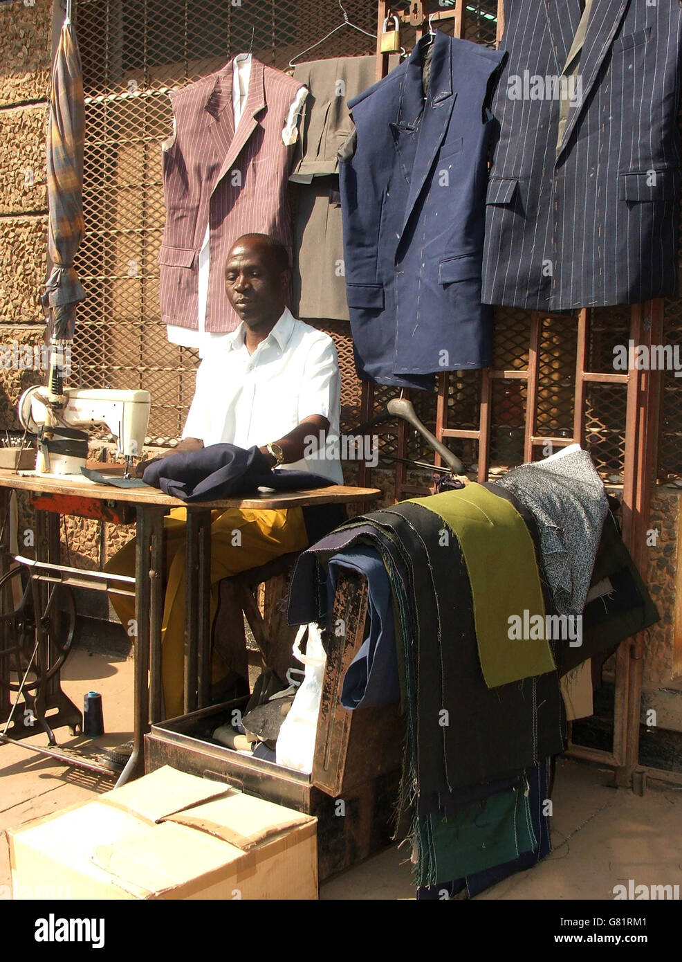 Africa malawi sewing machine hi-res stock photography and images - Alamy