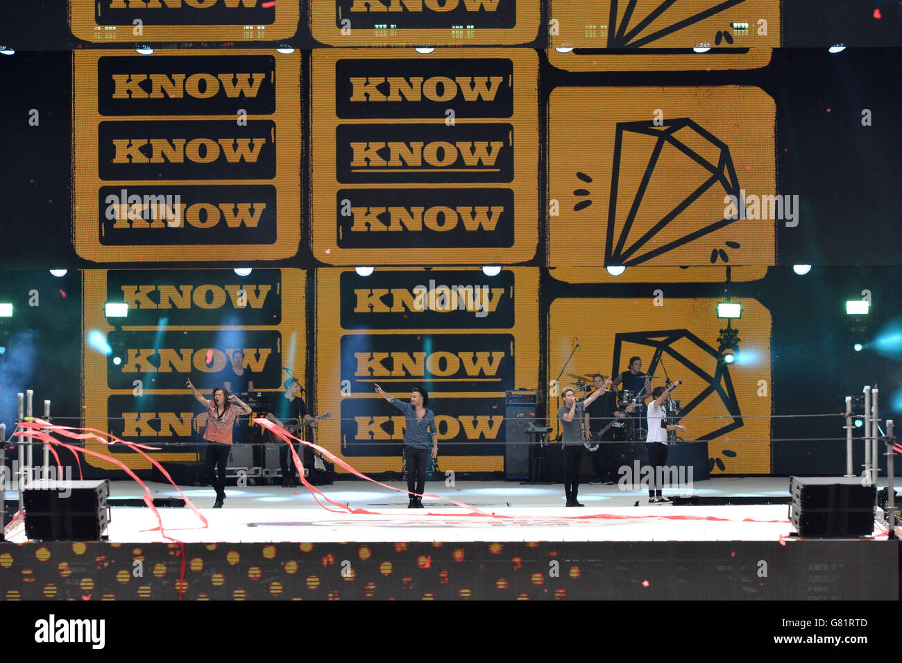 One direction london stadium hi-res stock photography and images - Alamy