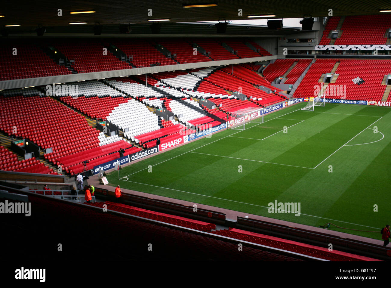 Soccer - UEFA Champions League - Quarter Final - First Leg - Liverpool ...