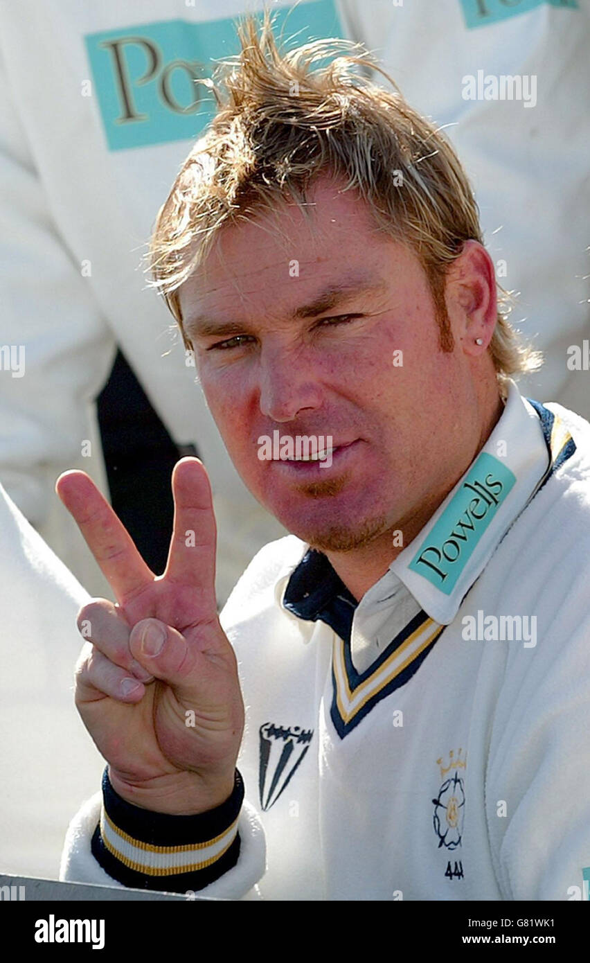 Australian spin bowler and Hampshire captain Shane Warne Stock Photo ...