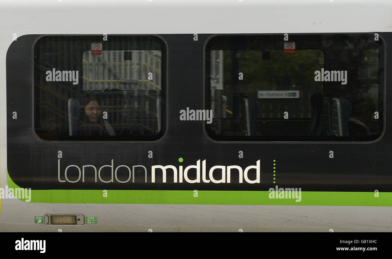 London midland train at tile hill train station in coventry hi-res stock photography and images ...