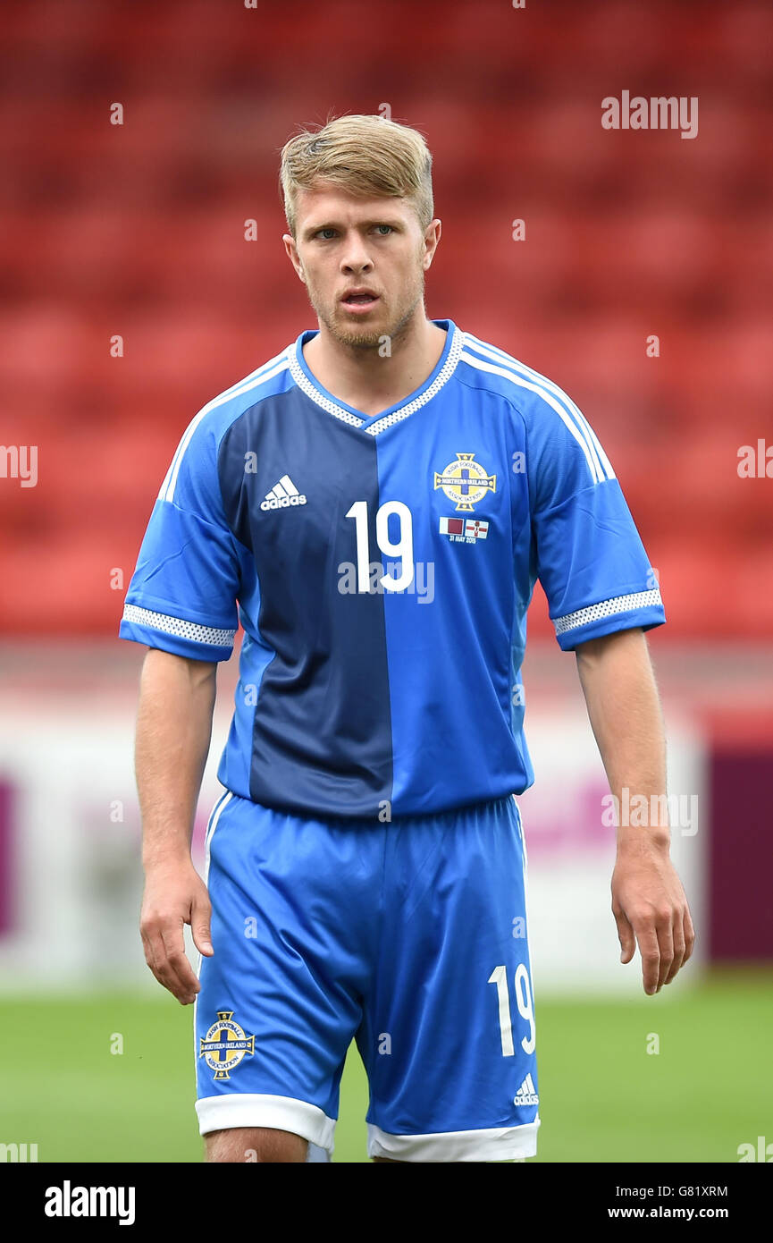 Jamie ward northern ireland international hi-res stock photography and ...