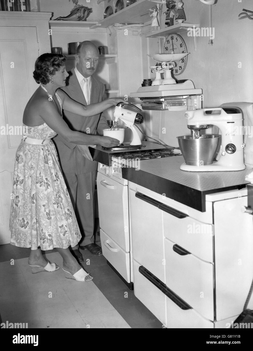 Fanny Cradock Black and White Stock Photos & Images - Alamy