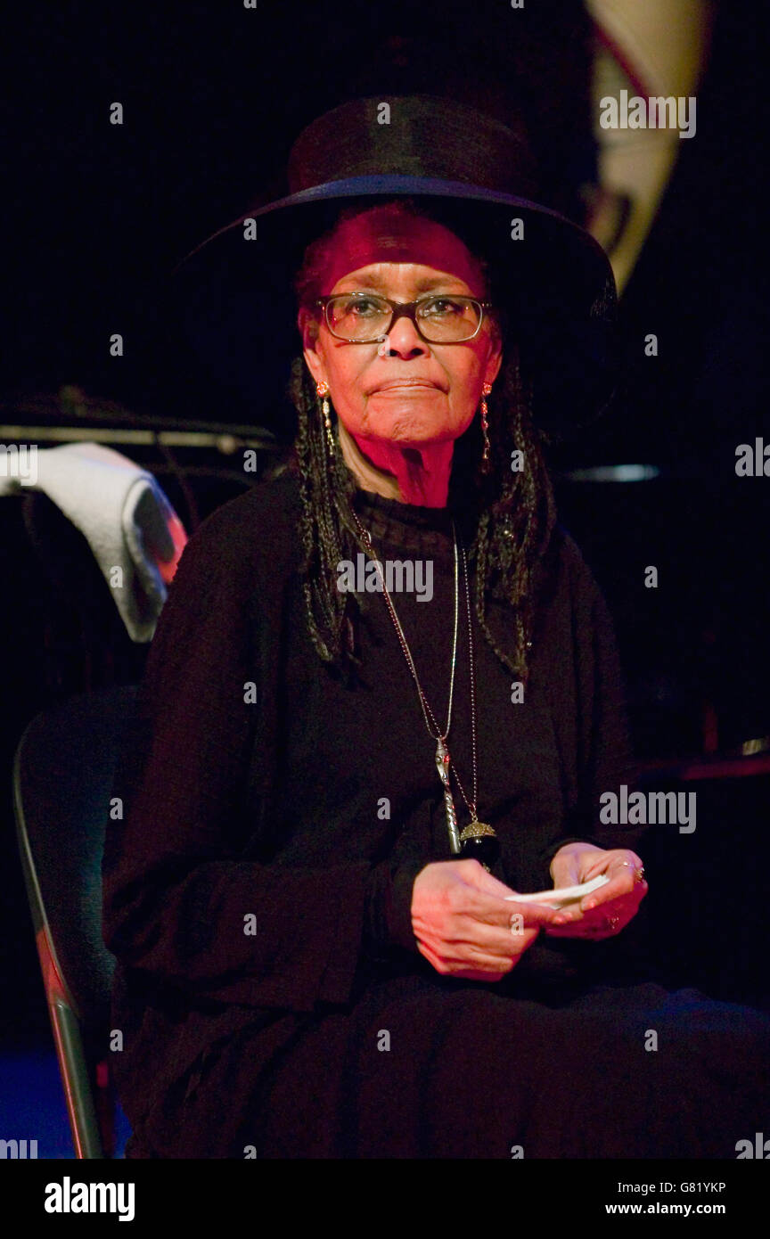 Abbey lincoln hi-res stock photography and images - Alamy