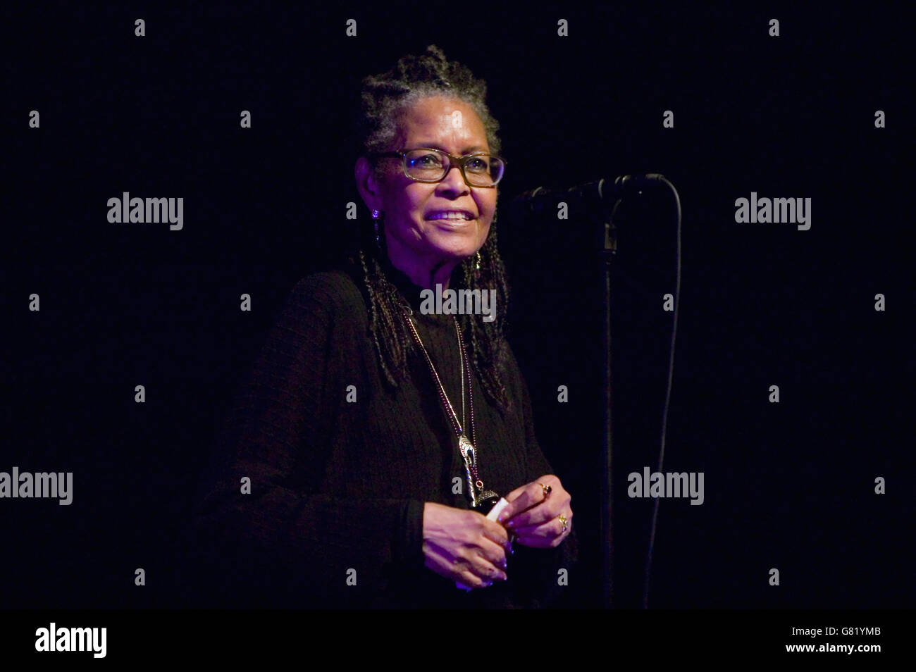Female singer performing at jazz club hi-res stock photography and ...