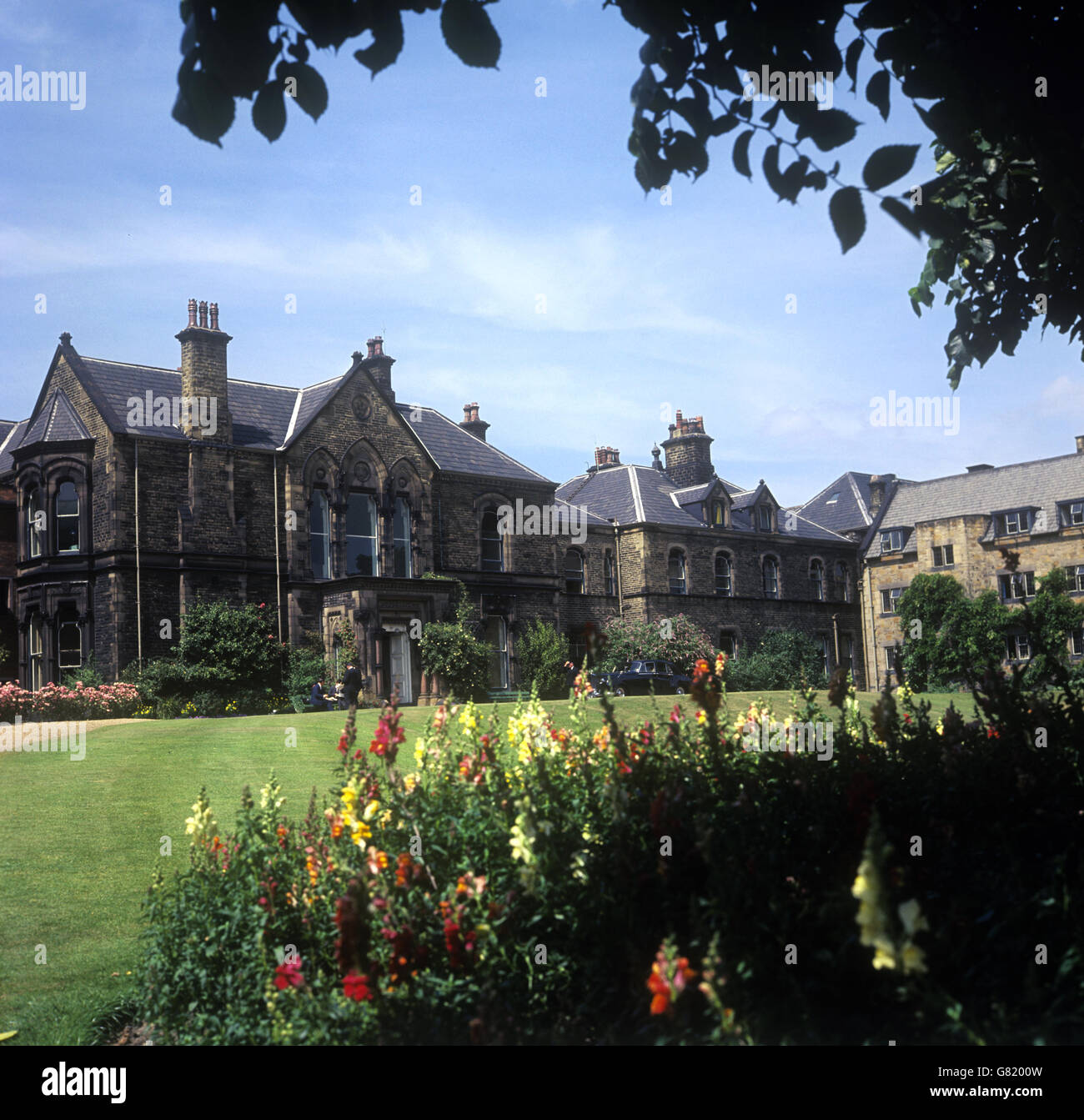 Mirfield yorkshire hi-res stock photography and images - Alamy