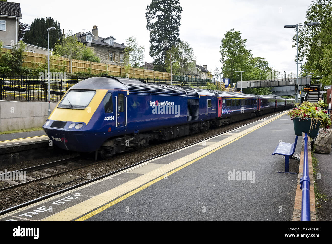 A First Great Western train pulls into Keynsham train station near Bath ...
