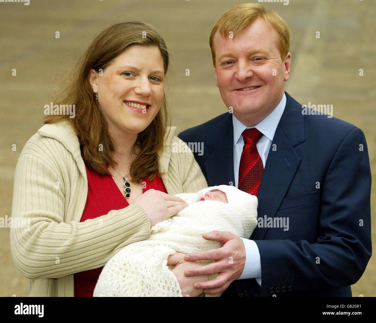 Liberal democrat leader charles kennedy celebrates birth first child hi ...
