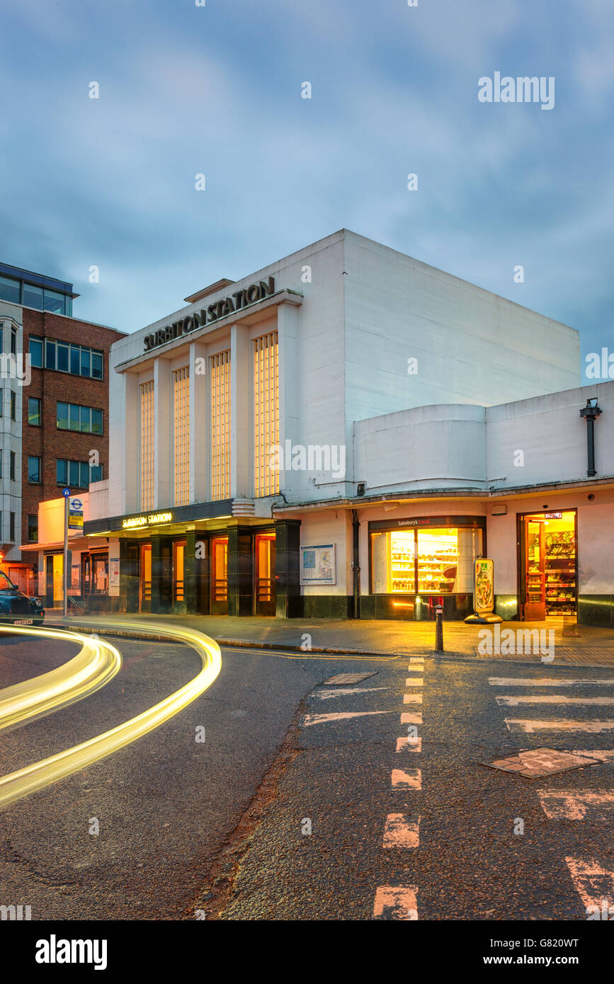 Surbiton Railway Station,Surbiton,Surrey,England Stock Photo - Alamy