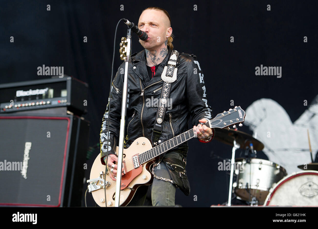 Backyard babies hi-res stock photography and images - Alamy