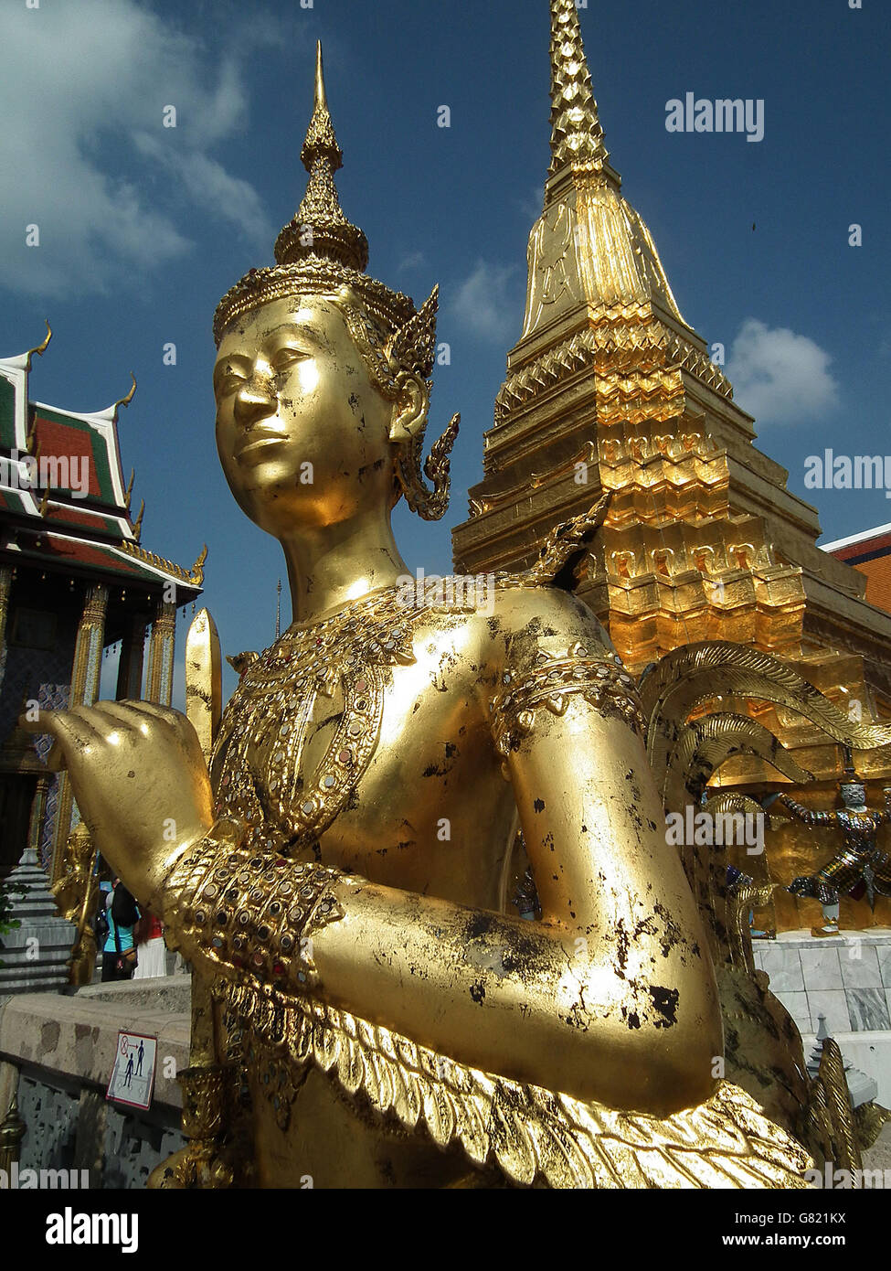 Golden Kinnara Statues High Resolution Stock Photography and Images - Alamy
