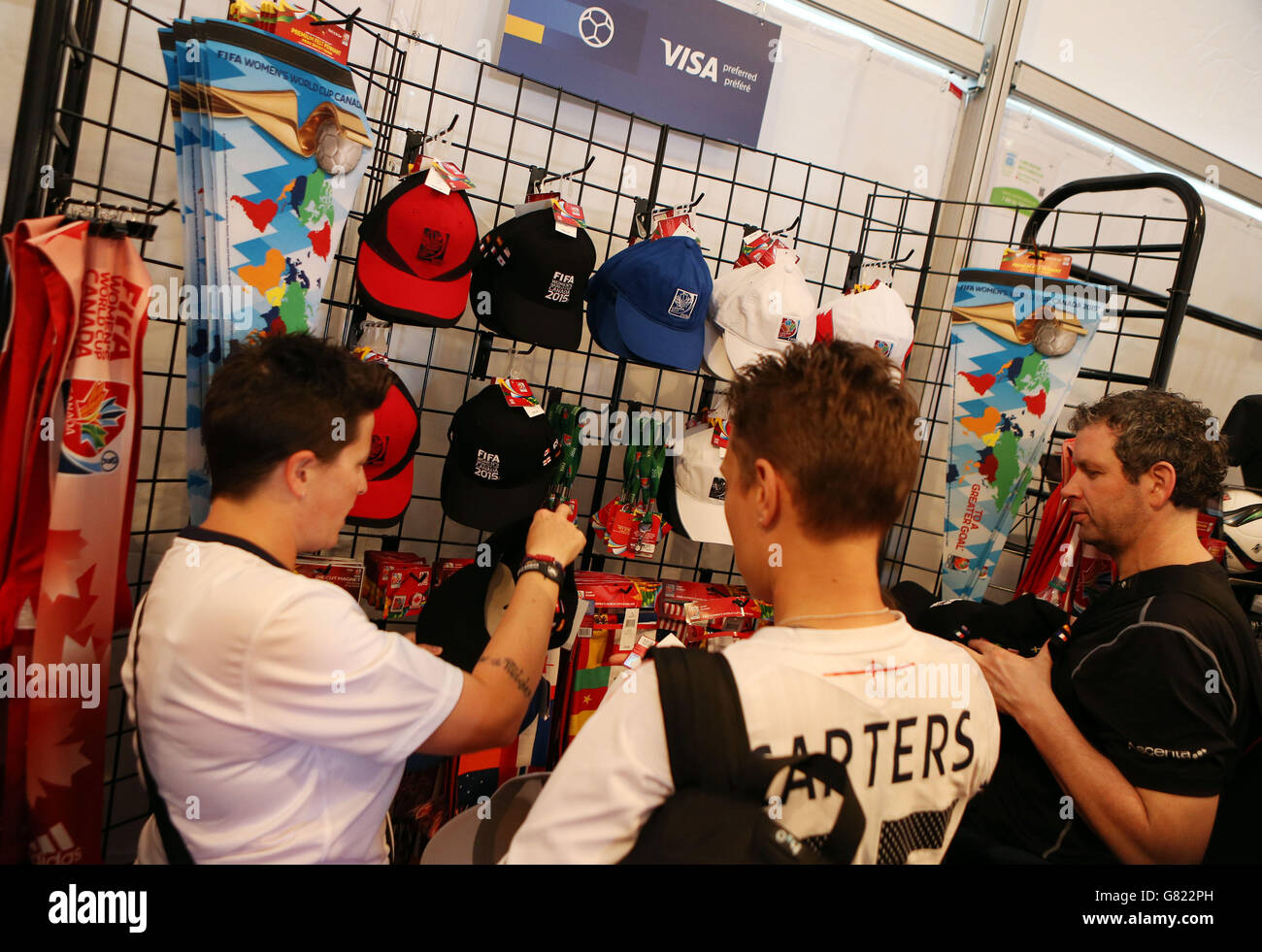 Mexico fans prior to the game hi-res stock photography and images - Alamy