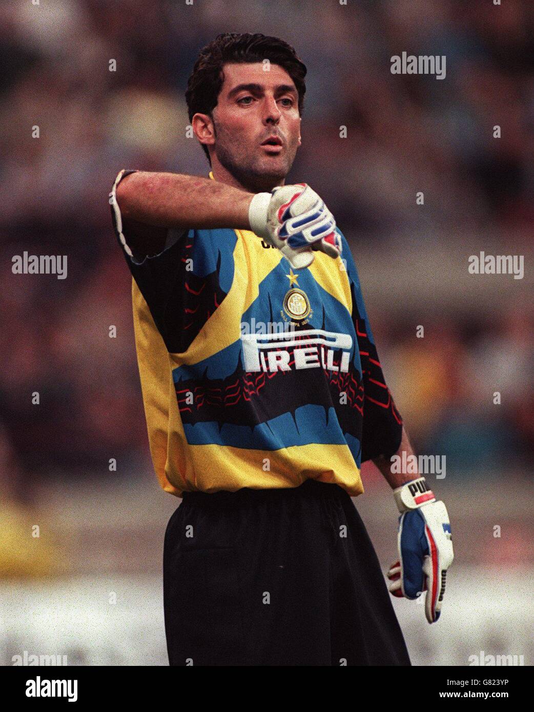 Gianluca pagliuca inter milan hi-res stock photography and images - Alamy
