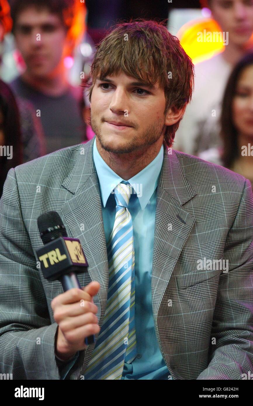 MTV TRL - Total Request Live Show - Leicester Square Studios Stock ...