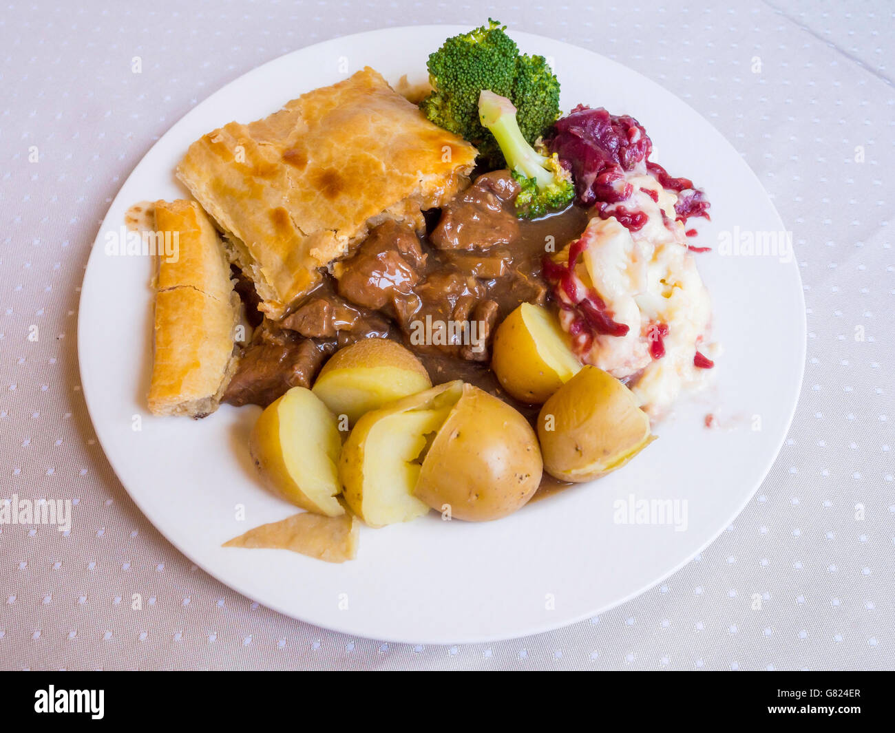 English meal hi-res stock photography and images - Alamy