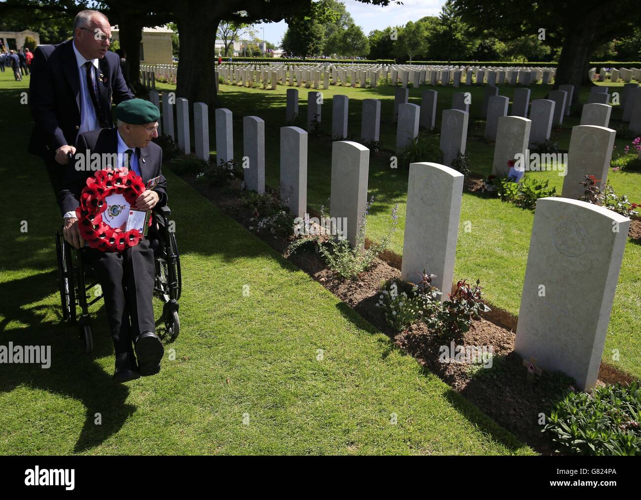 D-Day memorial 71st anniversary Stock Photo - Alamy