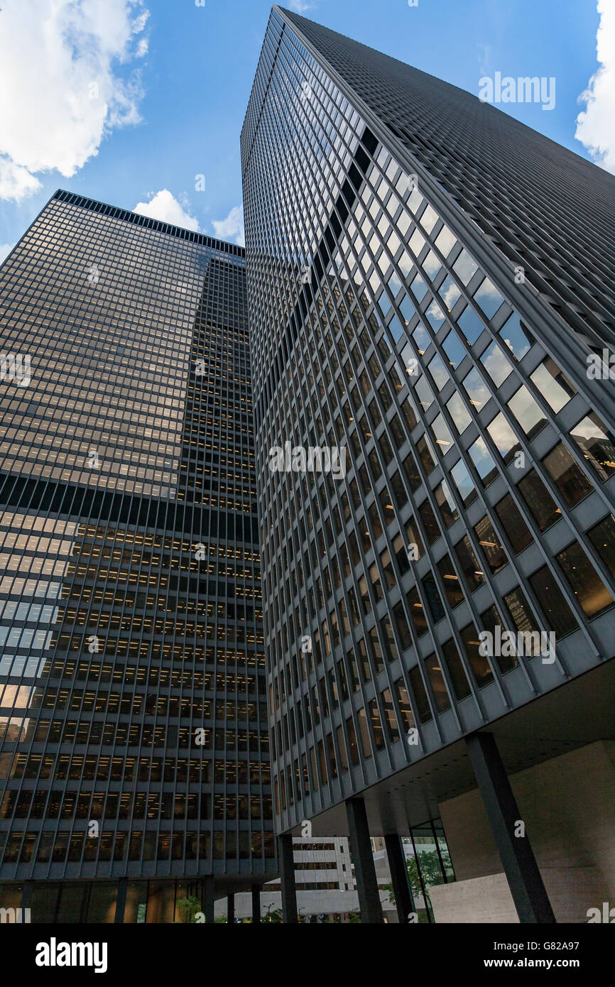 Td centre plaza hi-res stock photography and images - Alamy