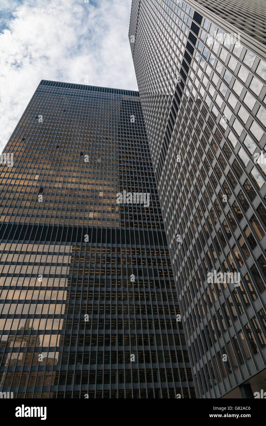Td centre plaza hi-res stock photography and images - Alamy