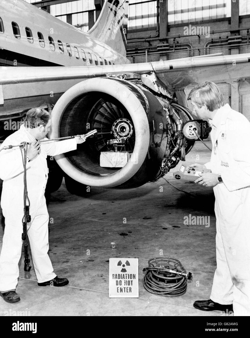 British airways jet engine Black and White Stock Photos & Images - Alamy