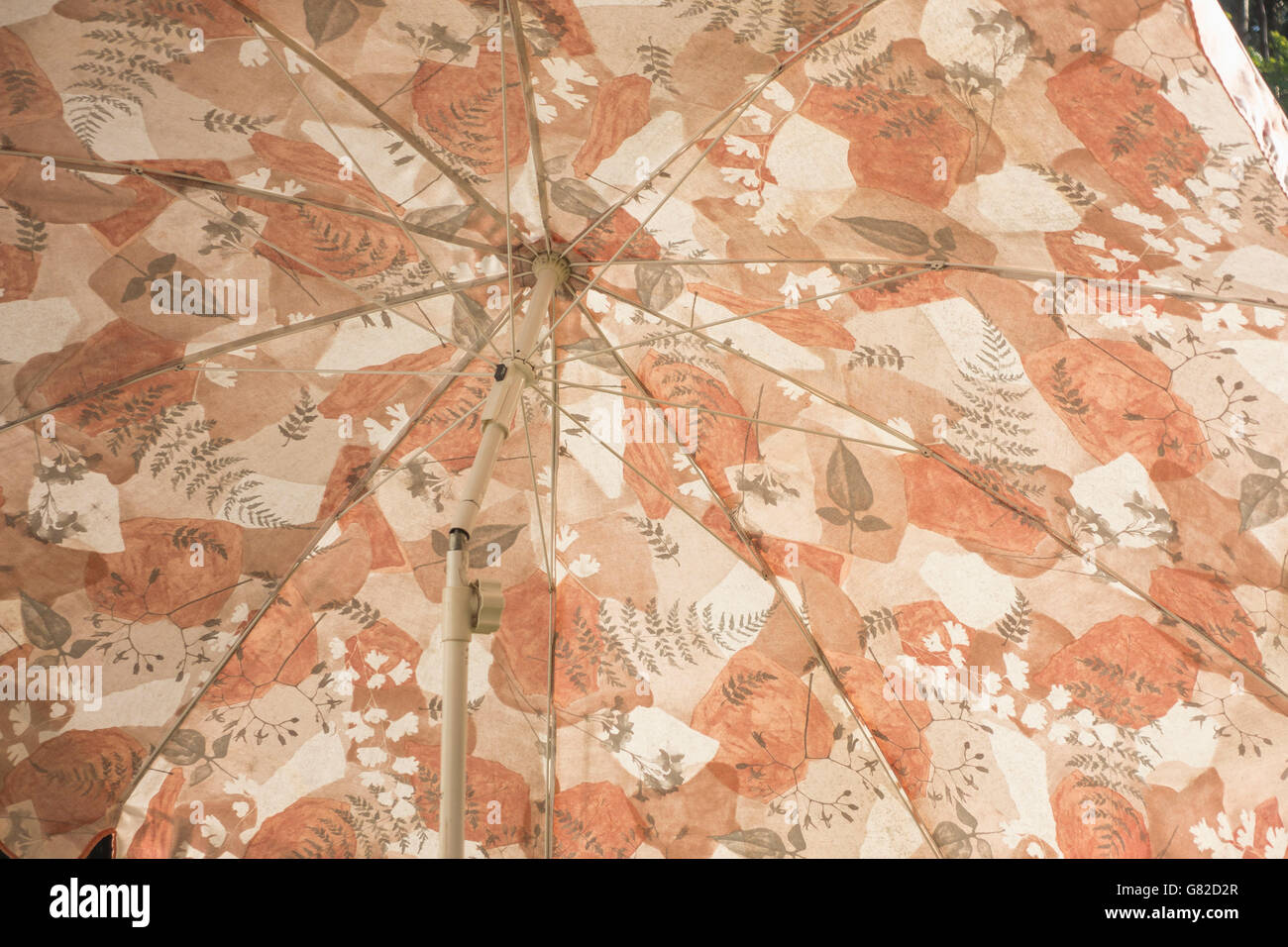Adjustable floral patterned parasol Stock Photo - Alamy