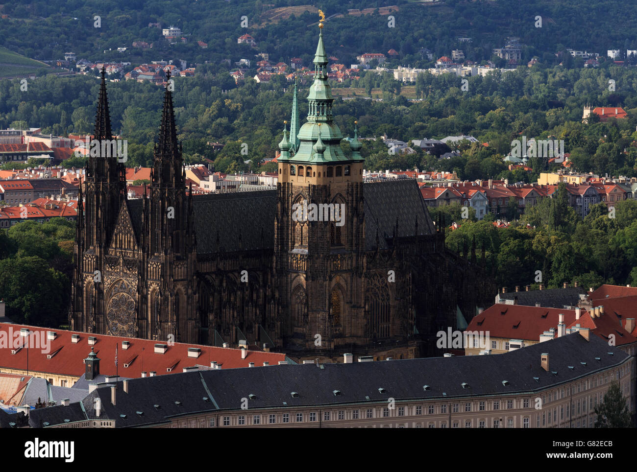 News buildings and landmarks hi-res stock photography and images - Alamy