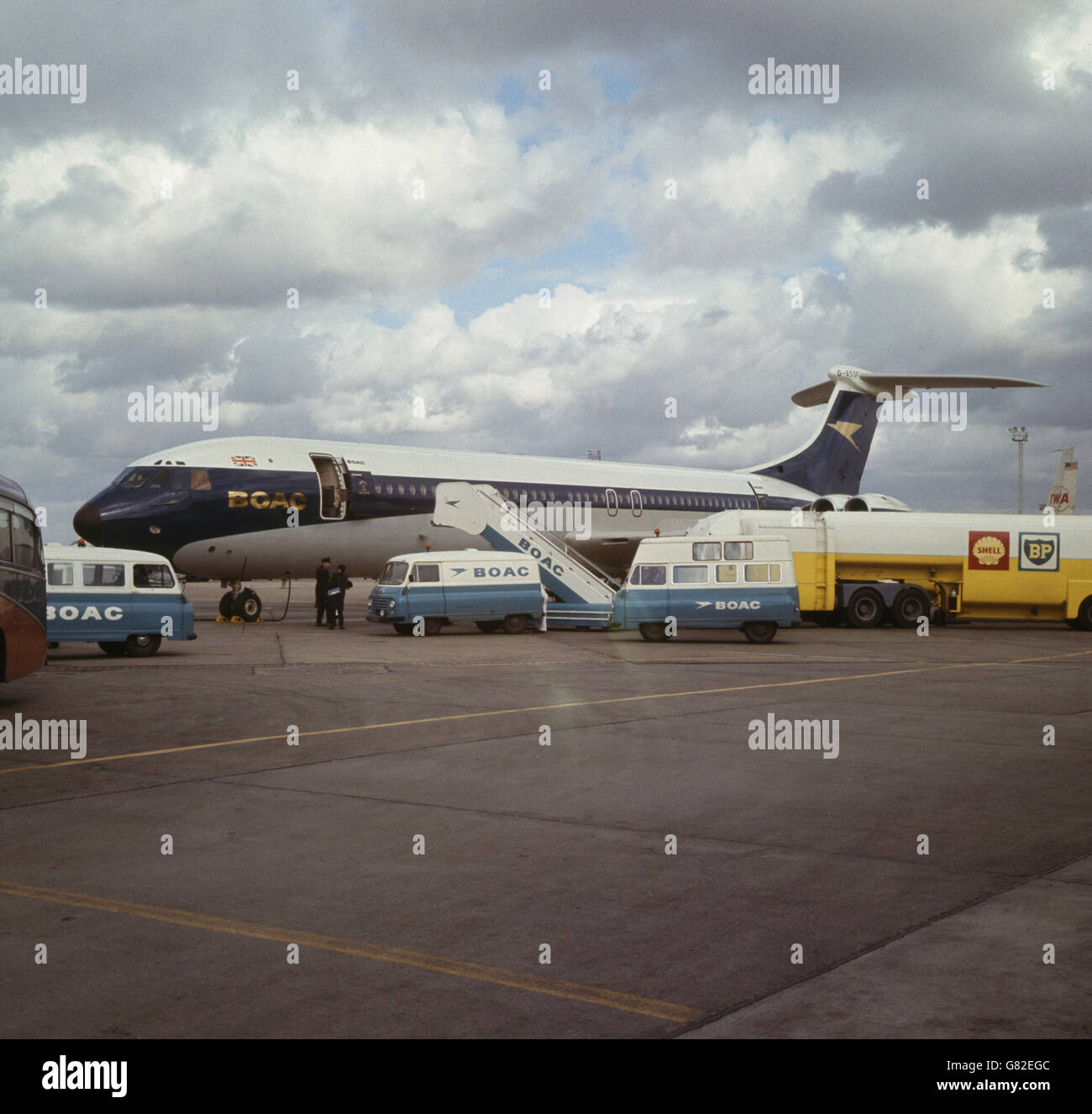 Aviation - Heathrow Airport, London Stock Photo - Alamy