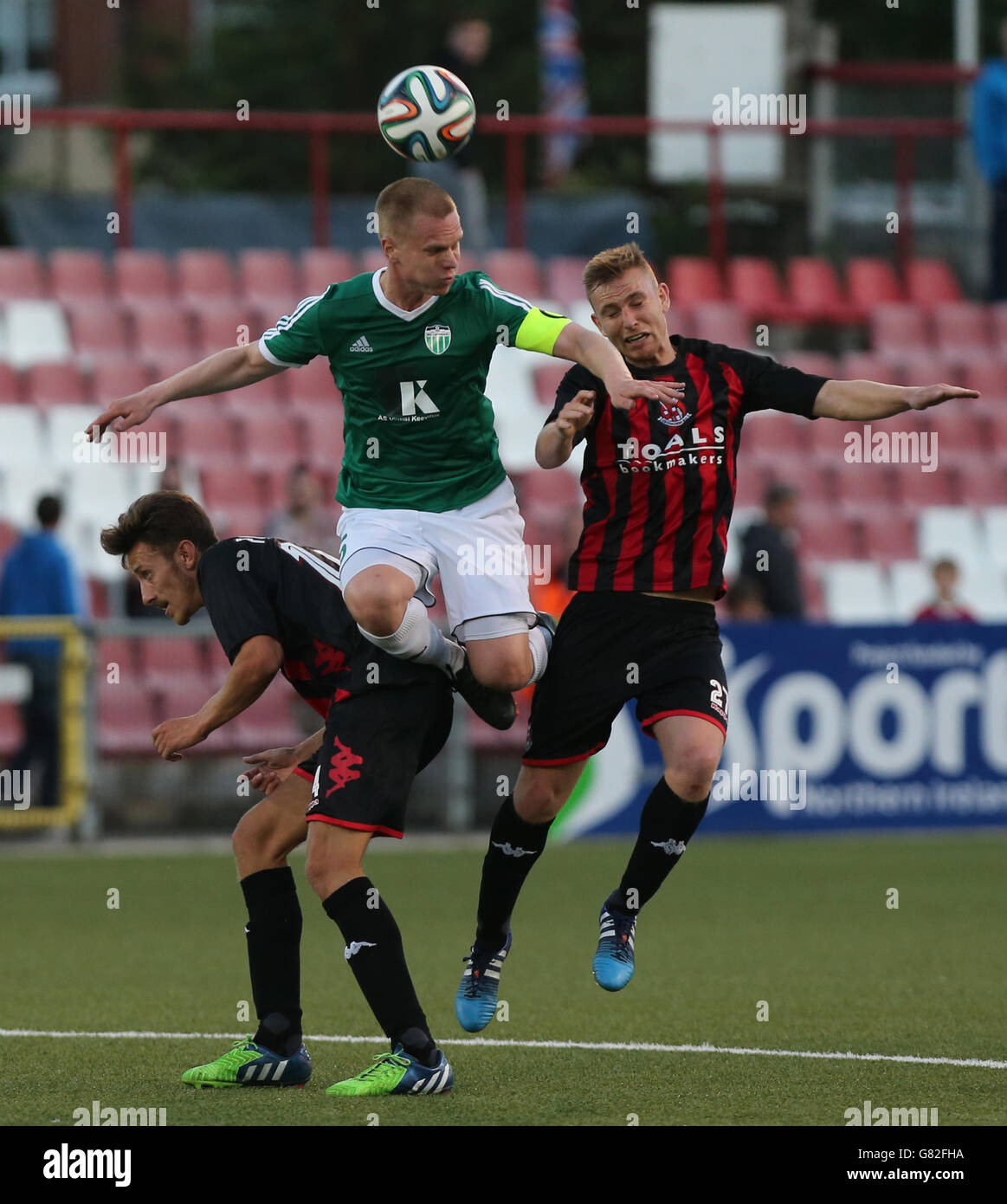 FC Levadia's Ilja Antonov and Crusaders' Jordan Forsythe and Andrew ...