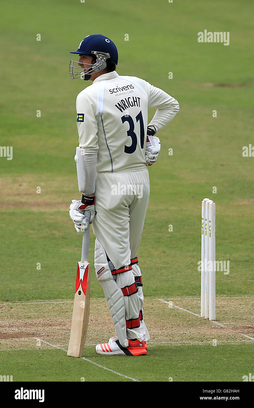 Warwickshires chris wright in bat hi-res stock photography and images ...