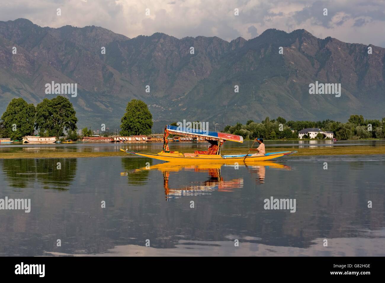 Lake with sunset, Dal lake Stock Photo - Alamy