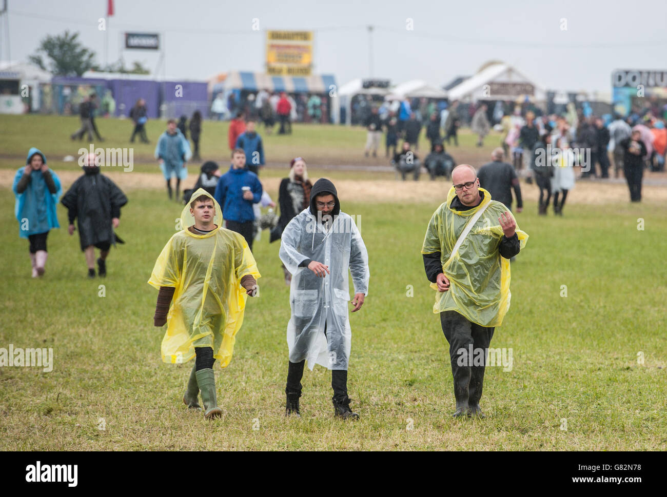 Download festival rain hi-res stock photography and images - Alamy