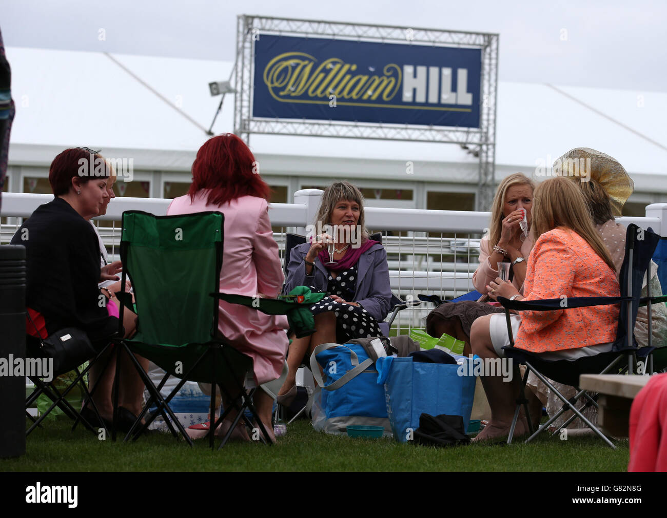 Racegoers at Musselburgh racecourse during Stobo Castle Ladies Day ...