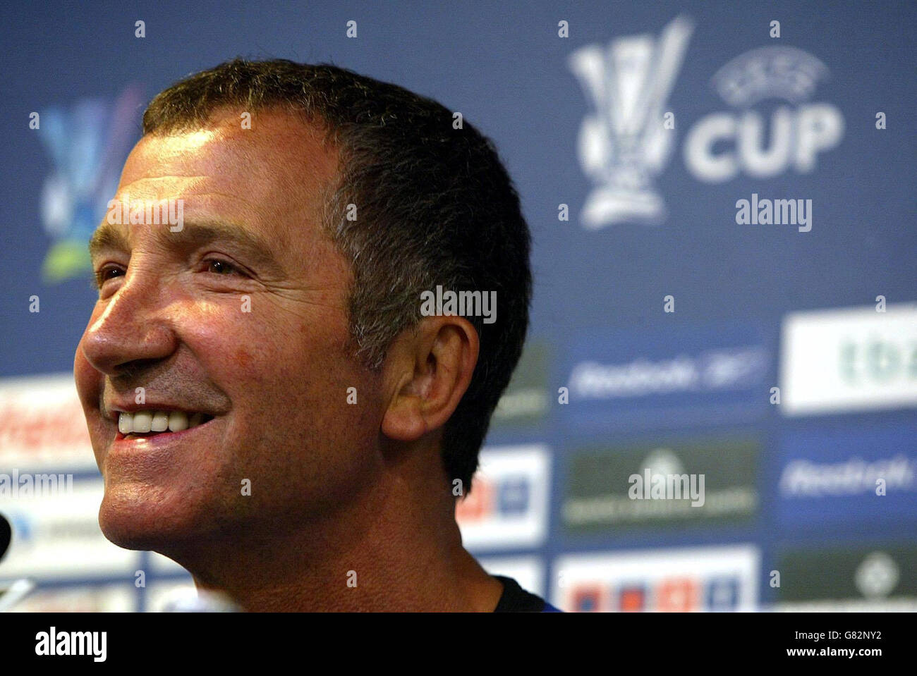 Soccer - UEFA Cup Quarter Final - Second Leg - Sporting Lisbon v ...