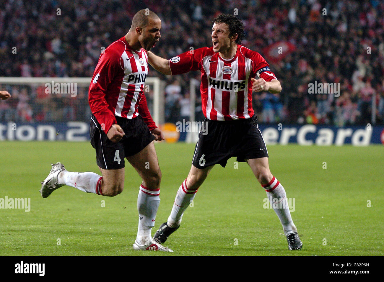 PSV Eindhoven's Alex celebrates scoring the equalising goal with ...