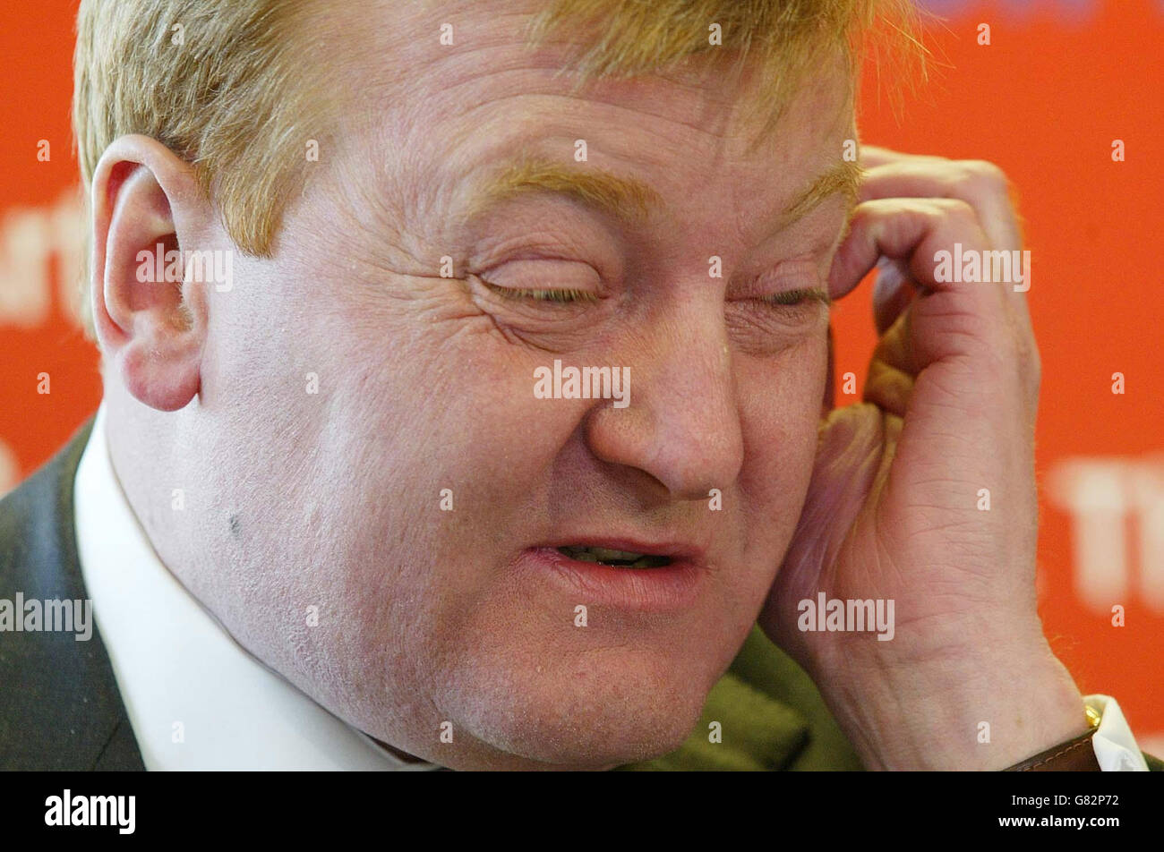 General Election Campaigning 2005 - Dibden Stock Photo - Alamy