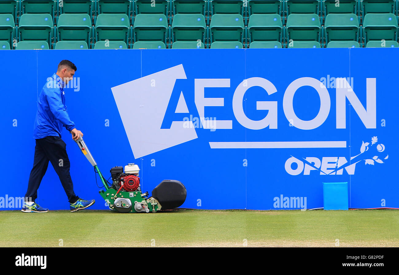 Tennis branding signage hi-res stock photography and images - Alamy