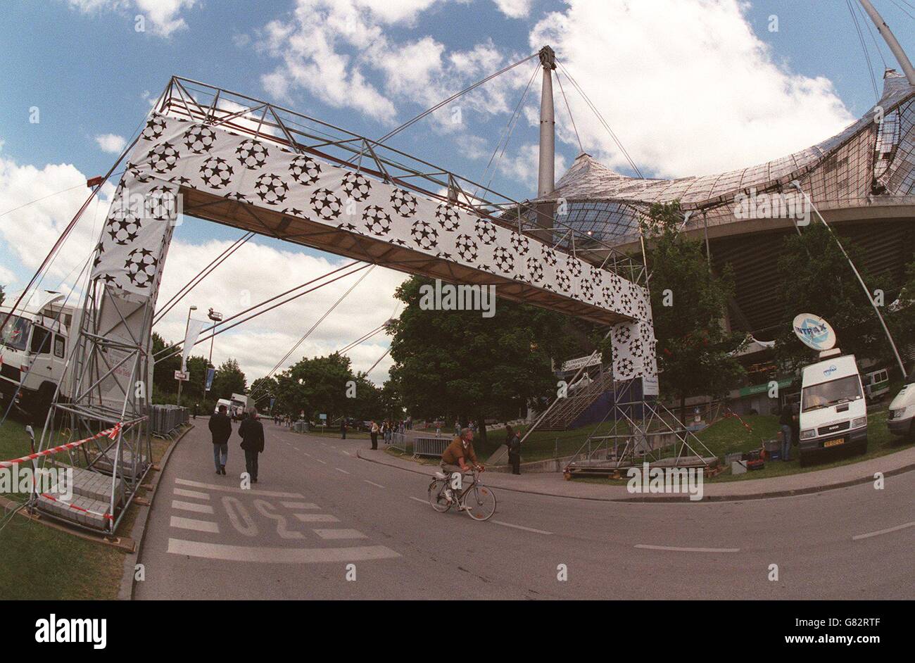Soccer - UEFA Champions League Final - Borussia Dortmund v Juventus ...