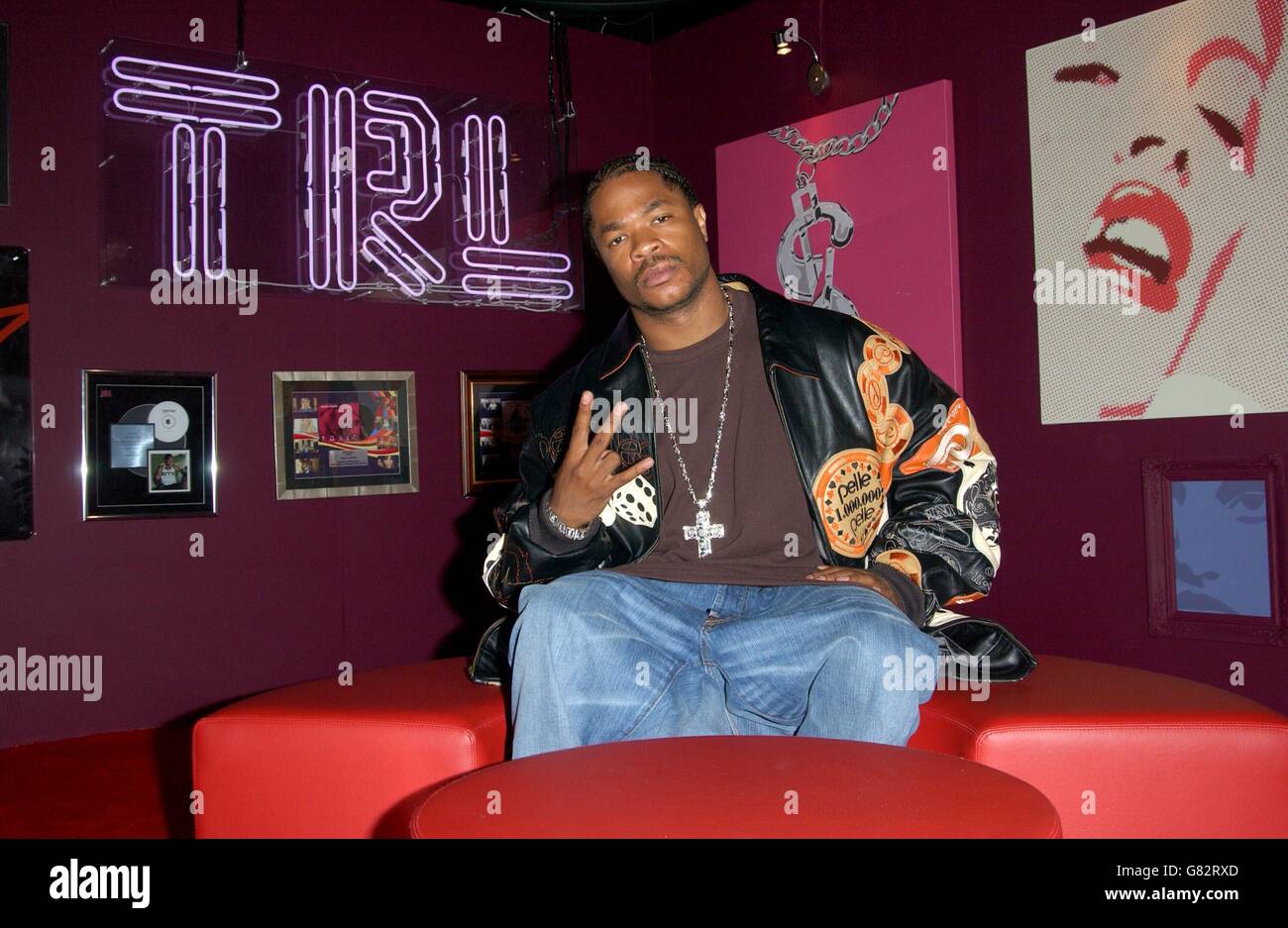 MTV TRL - Total Request Live Show - Leicester Square Studios Stock ...