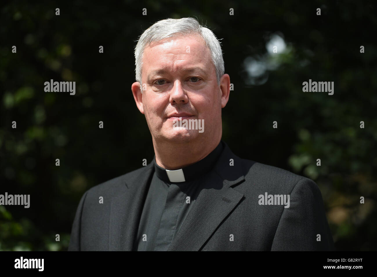 Canon jeremy pemberton outside the nottingham justice centre hi-res ...