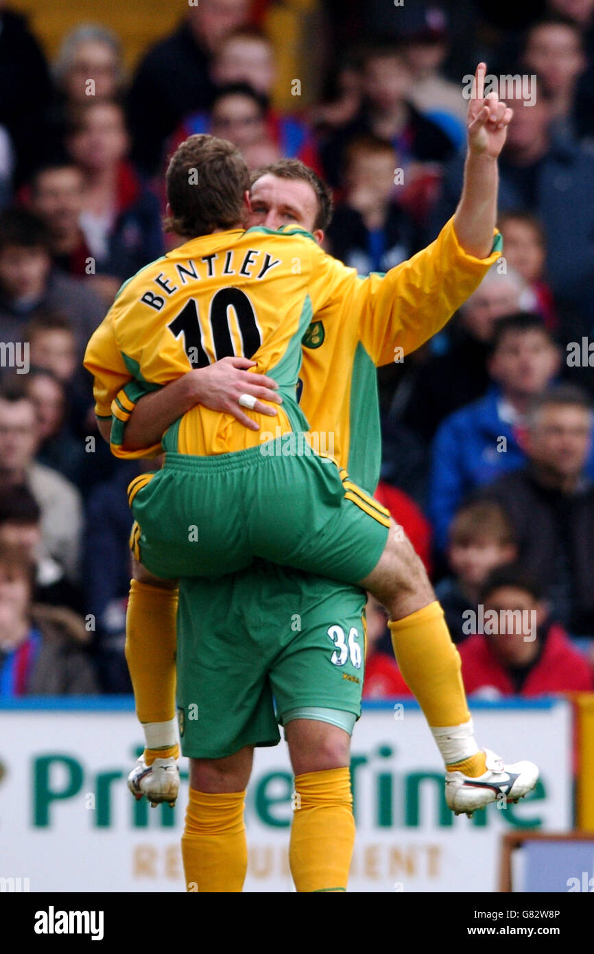 Norwich City's Dean Ashton celebrates scoring the equalising goal ...