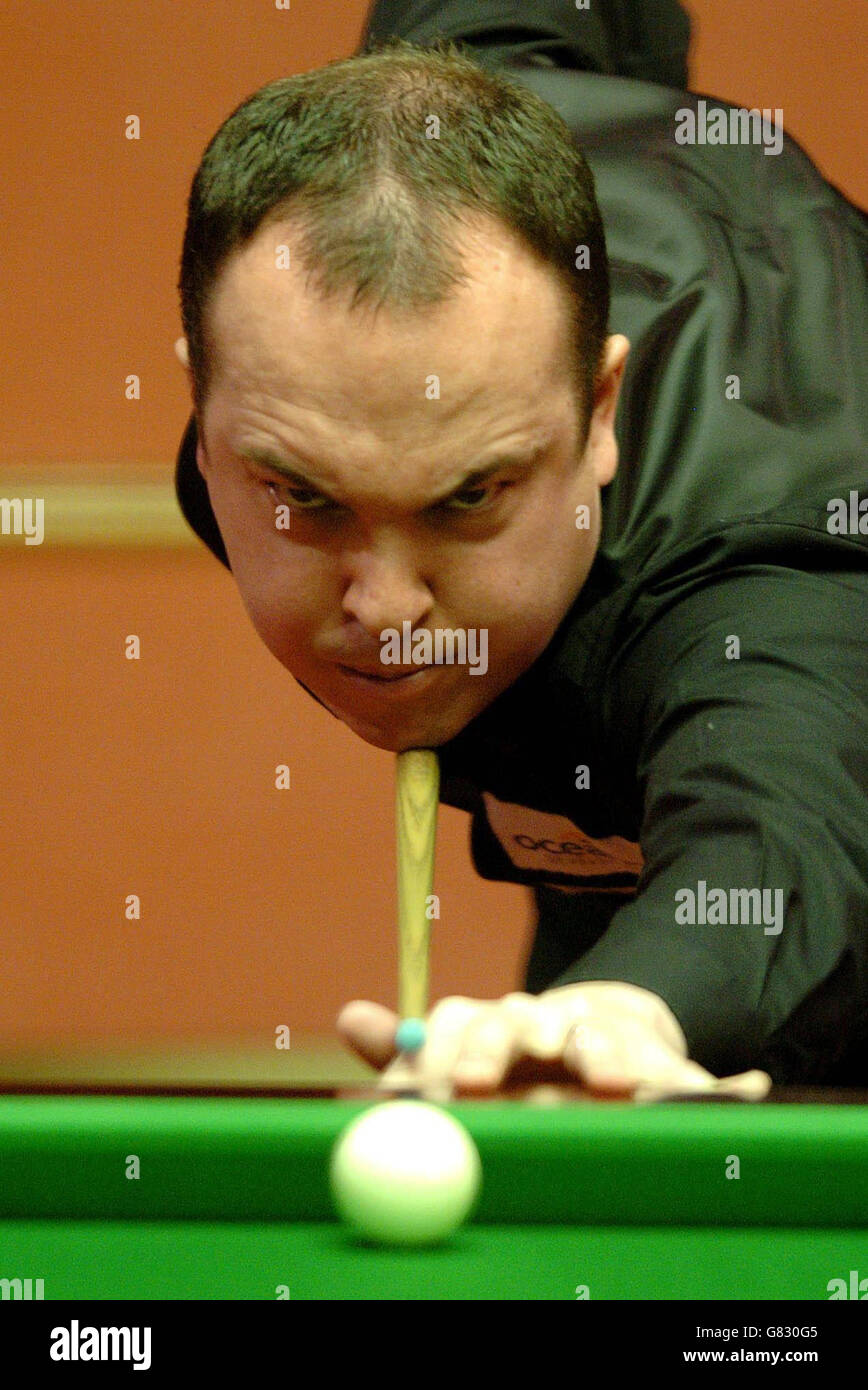 Snooker - Embassy World Championship - First Round - Crucible Theatre ...