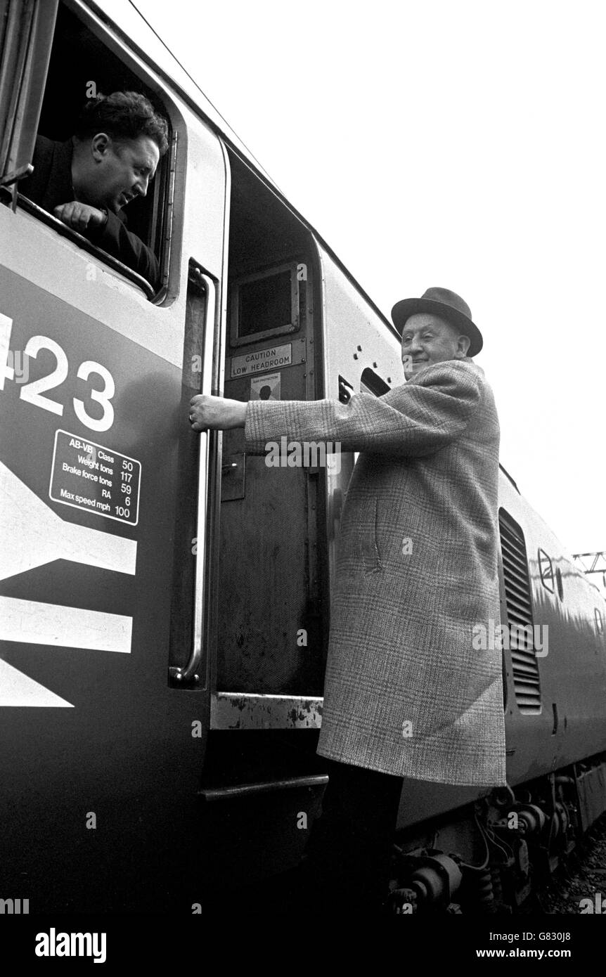 Bob lord burnley Black and White Stock Photos & Images - Alamy